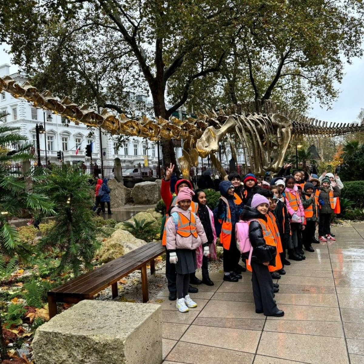 Elsley Primary School - Year 3 take part in Dino Dig!
